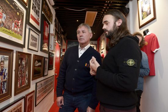 Manu Legend Bryan Robson Left Collector Editorial Stock Photo - Stock ...
