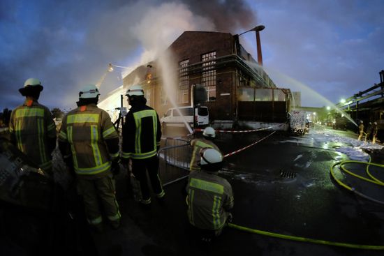 Berlin Fire Brigade Firefighting Burning Warehouse Editorial Stock ...