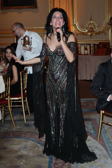 Regina Rebecca Attending Fundraiser Rebuild Chateau Editorial Stock ...