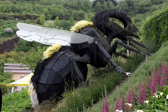 Insect Sculpture Eden Project Cornwall England Editorial Stock Photo ...