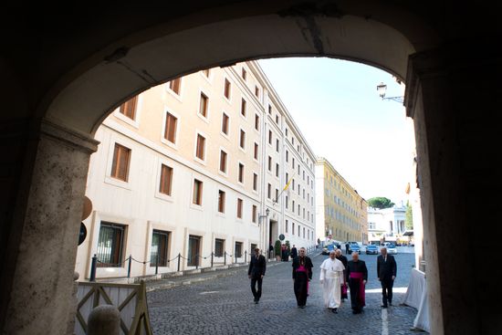 Pope Francis Walks Outside Vatican On Editorial Stock Photo - Stock ...