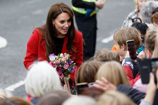 Princess Kate Speaks Local People Outside Editorial Stock Photo - Stock ...