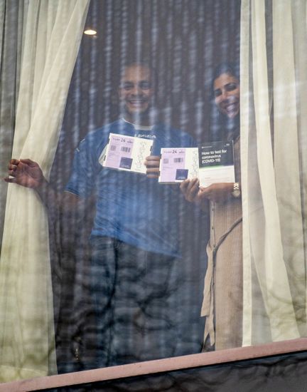 Heathrow Quarantining Passengers Posing Window Their Editorial Stock ...