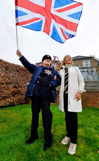 Colin Bell Dfc 85th Anniversary Spitfire Editorial Stock Photo - Stock ...