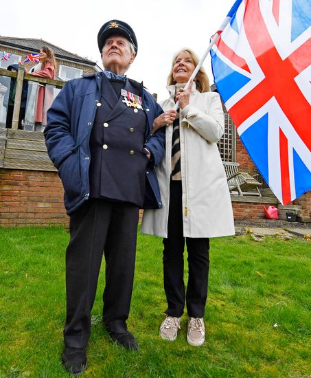 Colin Bell Dfc 85th Anniversary Spitfire Editorial Stock Photo - Stock ...