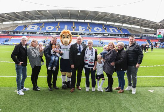Lofty Lion John Mcginlay Birthday Treats Editorial Stock Photo - Stock ...