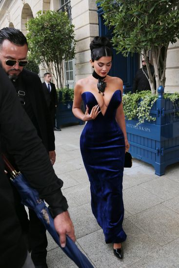 Kylie Jenner Leaves Ritz Hotel Attend Editorial Stock Photo - Stock ...
