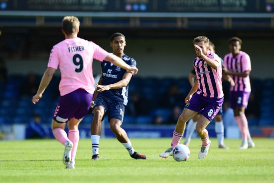 Marcus Dackers Southend United Plays Pass Editorial Stock Photo - Stock ...