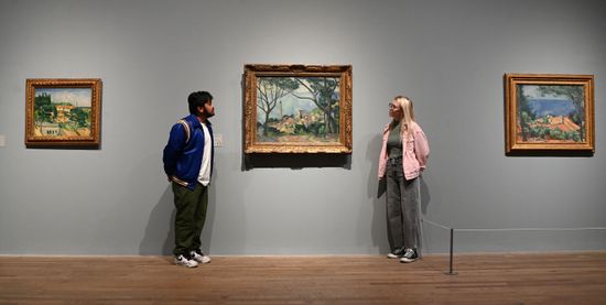 Tate Modern Staff Look Over Artwork Editorial Stock Photo - Stock Image ...