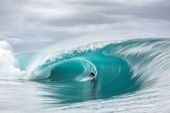 Surfing Australian Surfer Dylan Longbottom Towin Editorial Stock Photo ...