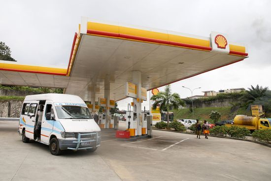 Shell Fuel Station Abidjan Ivory Coast Editorial Stock Photo - Stock ...