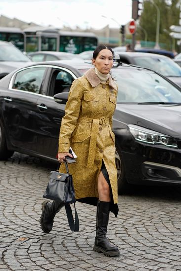Clara Cornet Hermes Fashion Show Fashion Editorial Stock Photo - Stock ...