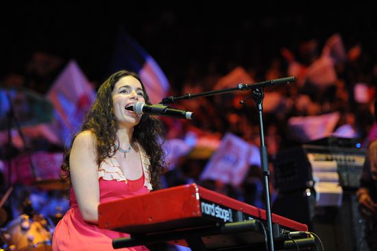 Francoisraeli Singer Songwriter Yael Naim Performs Editorial Stock ...