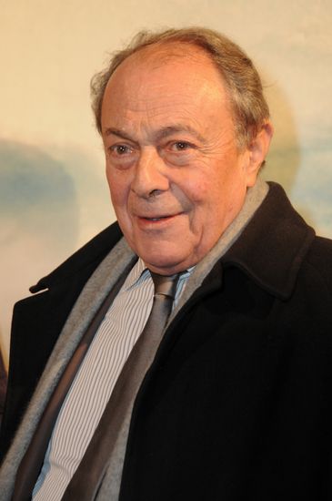 Michel Rocard Attending Premiere Lordre Et Editorial Stock Photo ...