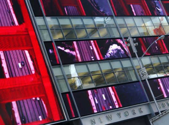 Front Times Square New York Dans Editorial Stock Photo - Stock Image ...