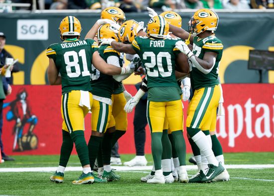 Green Bay Packers Celebrate Turn Over Editorial Stock Photo - Stock ...