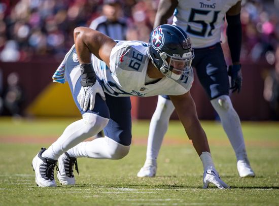 Tennessee Titans Linebacker Rashad Weaver 99 Editorial Stock Photo ...