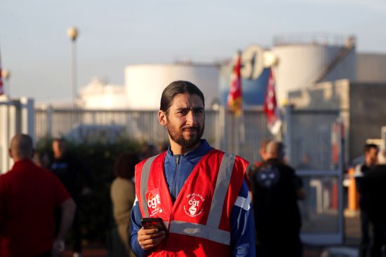 Workers Totalenergies Esso Exxonmobil Attend Protest Editorial Stock ...