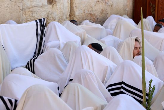 Orthodox Jews Cover Their Heads Their Editorial Stock Photo - Stock ...