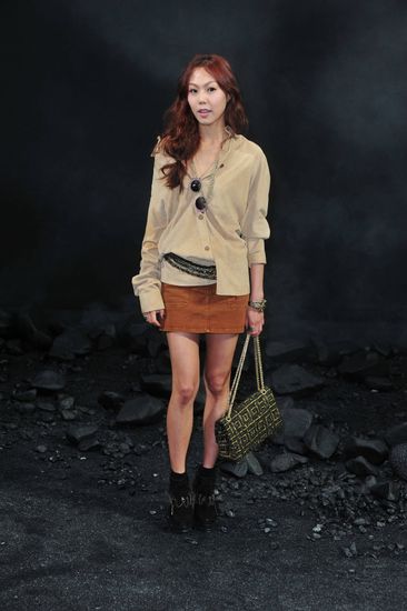 Jen Brill Posing Chanel Readytowear Fallwinter Editorial Stock Photo ...