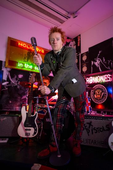 Nathan Maverick Singer Playing Johnny Rotten Editorial Stock Photo ...