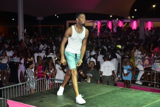Riggo Suave Performs During Glasshouse Miami Editorial Stock Photo ...