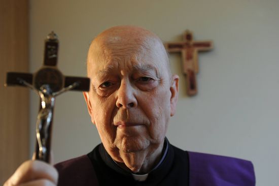 Father Gabriele Amorth 85 Poses Rome Editorial Stock Photo - Stock ...