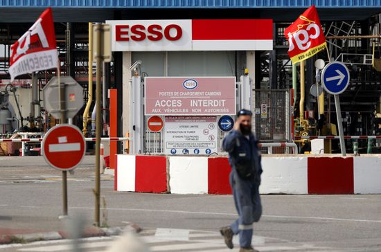 Worker Esso Exxonmobil Walks Past Main Editorial Stock Photo - Stock ...