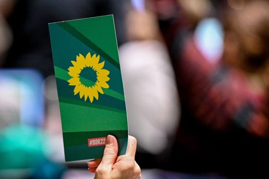 Delegate Shows Voting Card During Buendnis90die Editorial Stock Photo ...