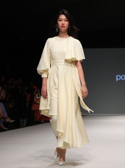 Model Presents Creation Collection Poca Poca Editorial Stock Photo ...