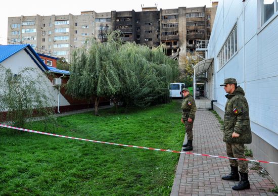 Russian Soldiers Stand Guard Crash Site Editorial Stock Photo - Stock Image | Shutterstock