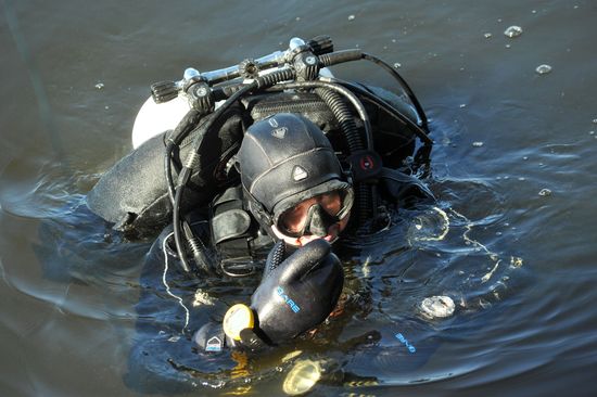 Ses Diver Demonstrates His Work One Editorial Stock Photo - Stock Image ...