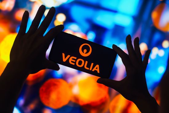 This Photo Illustration Veolia Environnement Sa Editorial Stock Photo ...