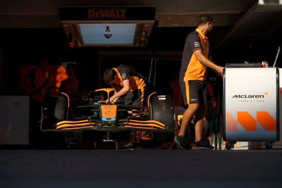 Mclaren F1 Team Mechanics Prepare Car Editorial Stock Photo - Stock ...