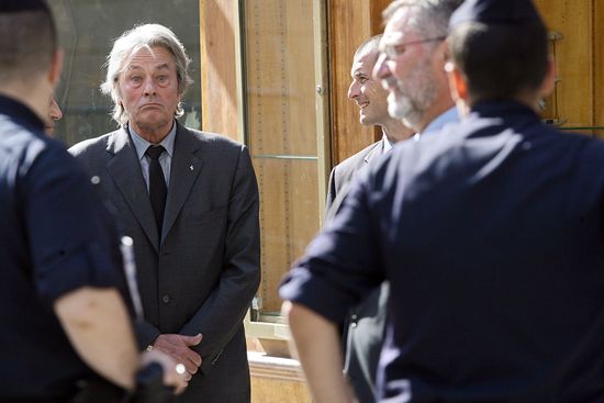 Alain Delon Arrives Service Pay Homage Editorial Stock Photo - Stock ...