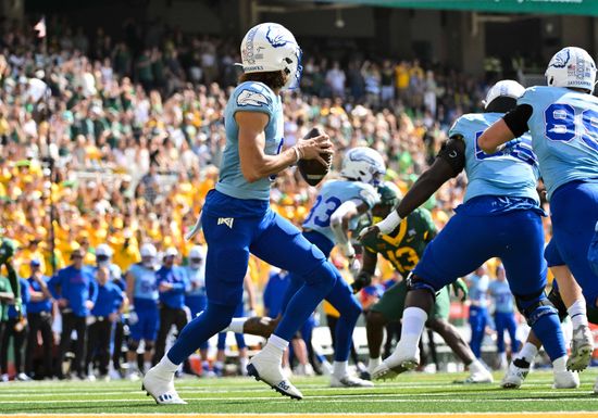 Kansas Jayhawks Quarterback Jason Bean 9 Editorial Stock Photo - Stock ...