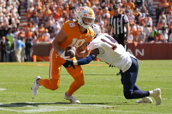 Walker Merrill 19 Tennessee Volunteers Runs Editorial Stock Photo ...
