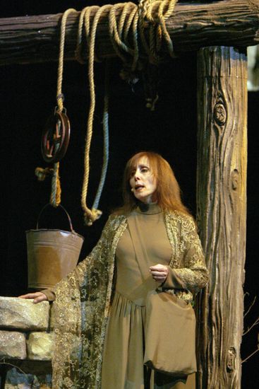 Lebanese Diva Fairuz Performs Damascus Opera Editorial Stock Photo - Stock Image | Shutterstock