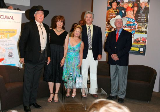 Steve Kanaly Linda Gray Charlene Tilton Editorial Stock Photo - Stock ...