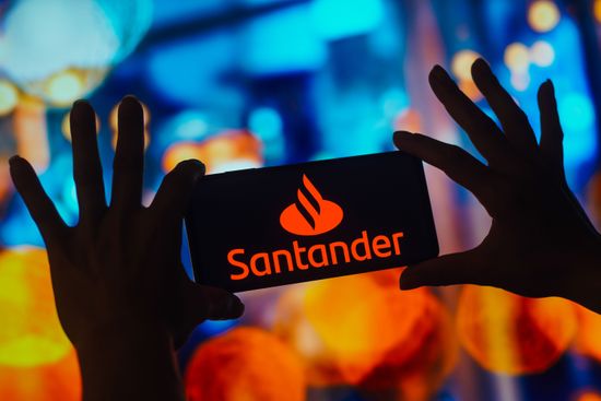 This Photo Illustration Santander Group Logo Editorial Stock Photo ...