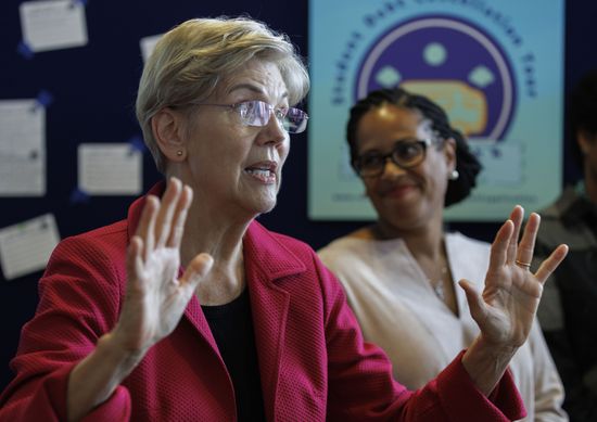 Democratic Senator Massachusetts Elizabeth Warren Addresses Editorial ...