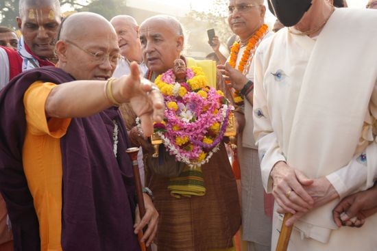 Devotees Iskcon Temple Offering Prayers On Editorial Stock Photo ...