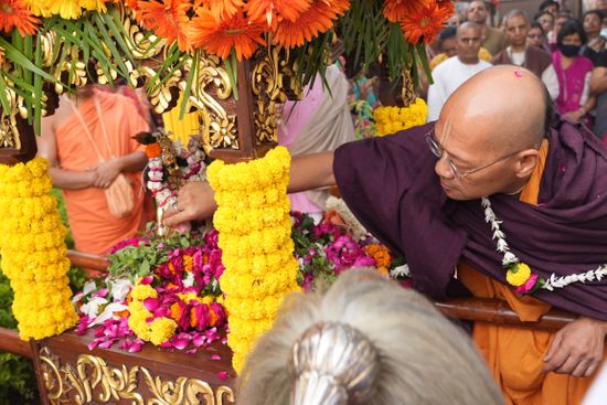 Devotees Iskcon Temple Offering Prayers On Editorial Stock Photo ...