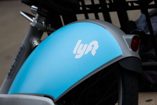 Lyft Logo Seen On Bike Chicago Editorial Stock Photo - Stock Image ...