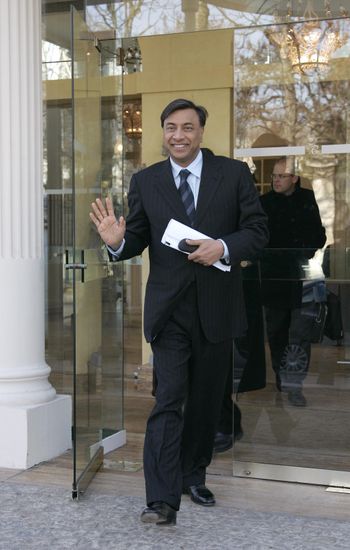 President Group Cfo Lakshmi Mittal Leaving Editorial Stock Photo ...