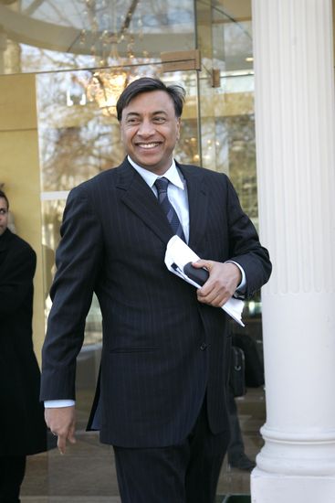 President Group Cfo Lakshmi Mittal Leaving Editorial Stock Photo ...