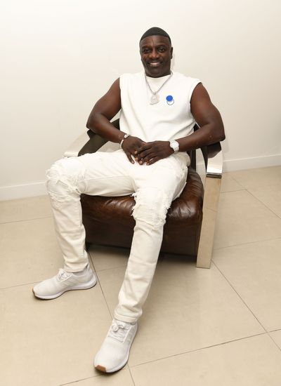 Akon Poses Portrait During Jamz Live Editorial Stock Photo - Stock ...