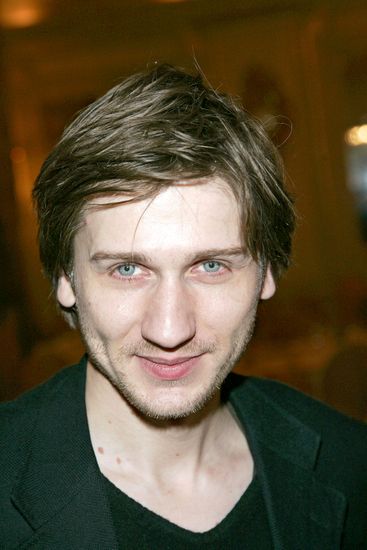 French Actor Stanislas Merhar Attends Carte Editorial Stock Photo ...