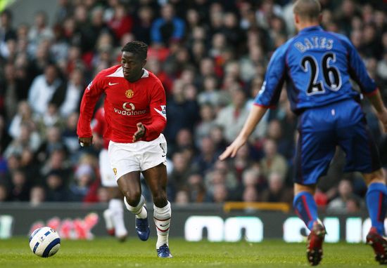 Manchester Uniteds Louis Saha Middelsbroughs Matthew Editorial Stock ...