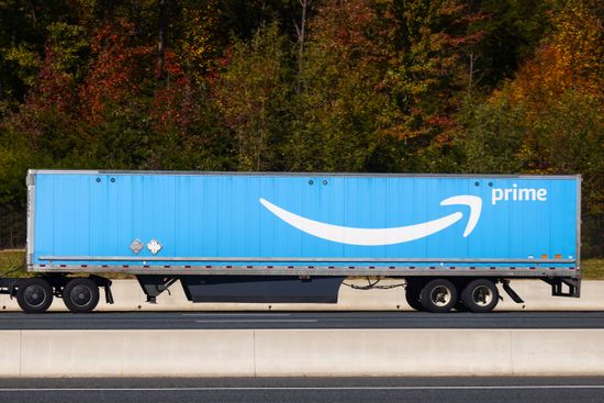 Amazon Prime Logo Seen On Semitrailer Editorial Stock Photo - Stock ...